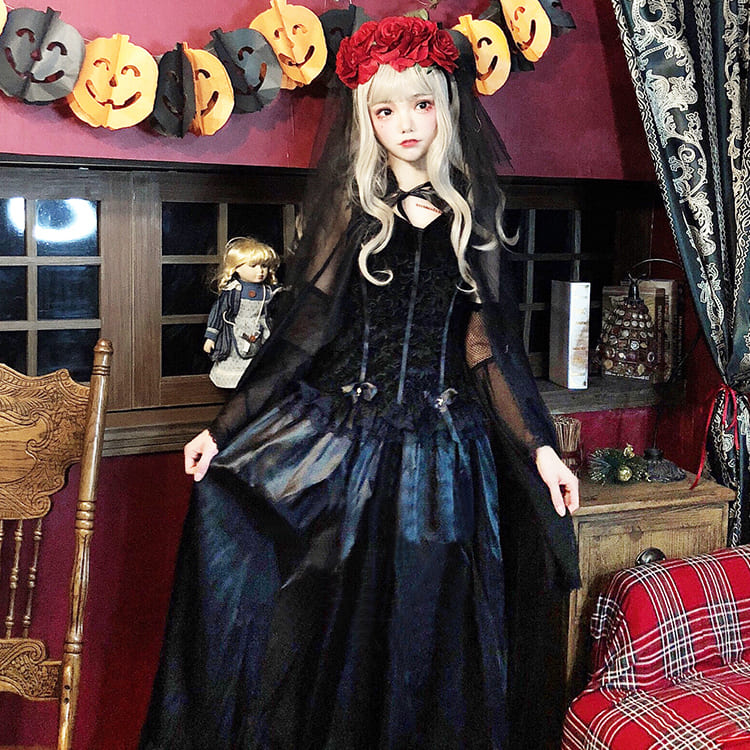 Ghost Bride Shawl Dress | BODYLINE & LunaBelle