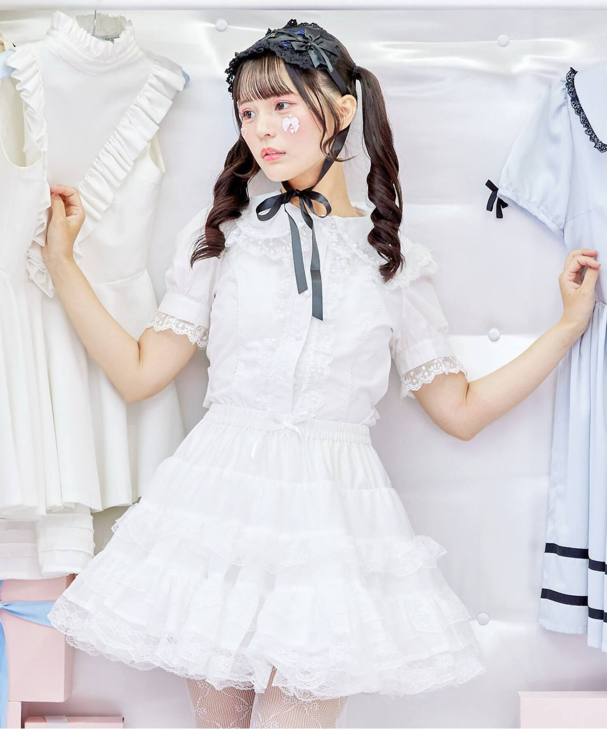 Authentic Lolita fashion | Many delicate and cute items | BODYLINE ...